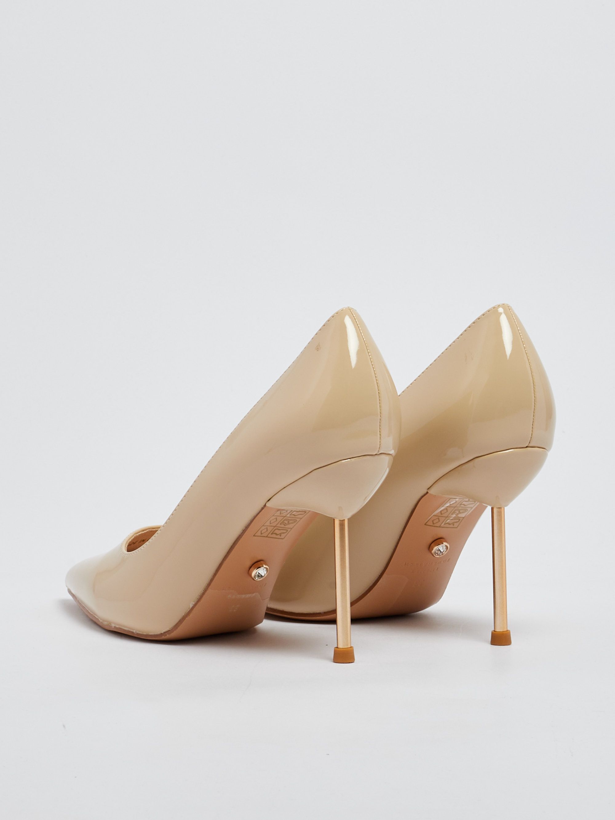 Twentyfourhaitch women's leather pumps Cream | Caposerio.com